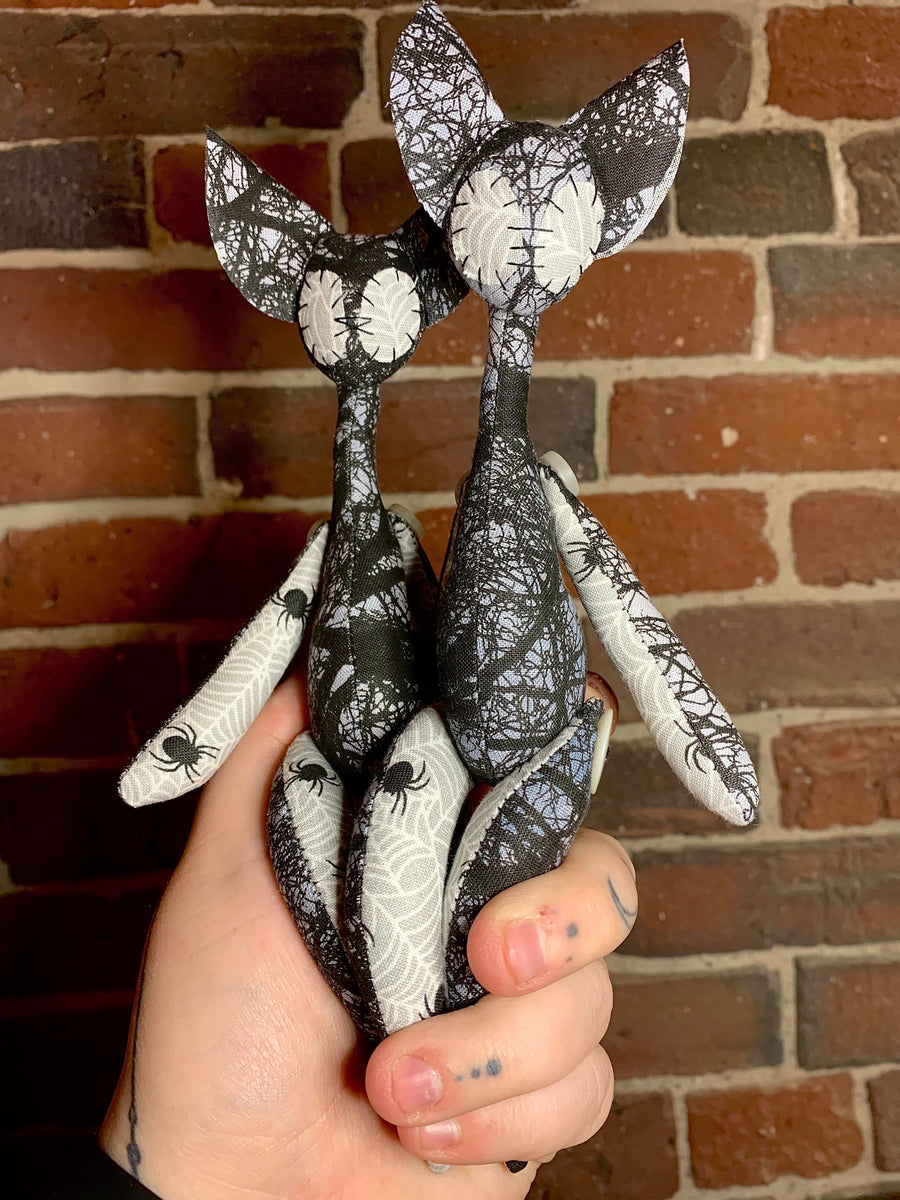 Spiders in the Trees Pocketpunk Pair – Floppy Cat Creations
