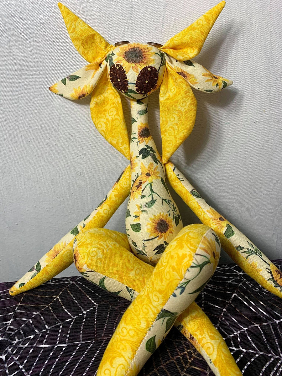 Sunflower Picnics Stitchpunk – Floppy Cat Creations