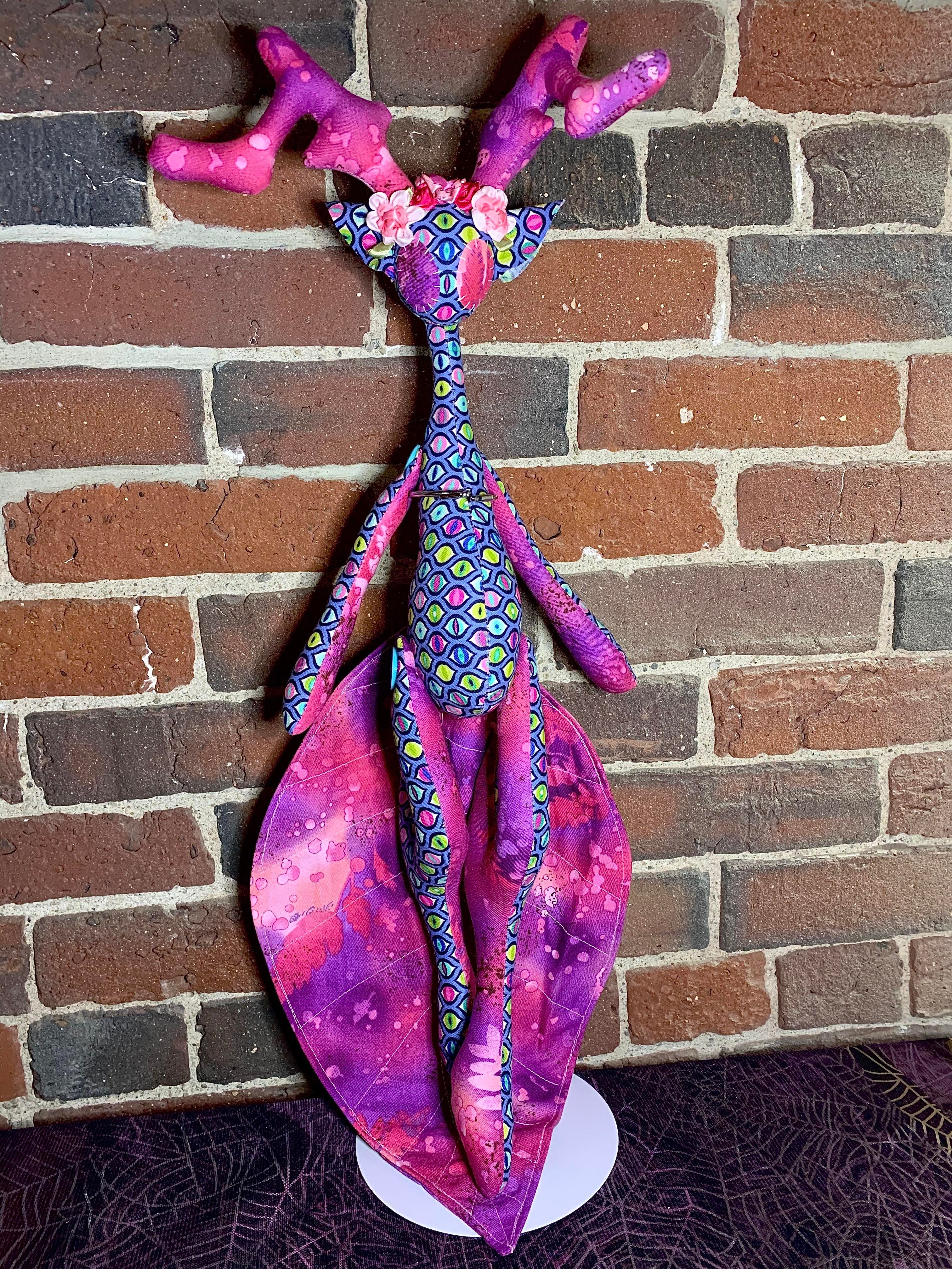 Bright Dancing Fae Stitchpunk – Floppy Cat Creations